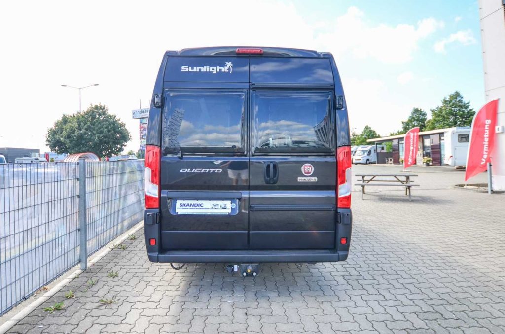 Sunlight Cliff 640 Kastenwagen,Markise,2.Aufbaubatterie - Skandic ...